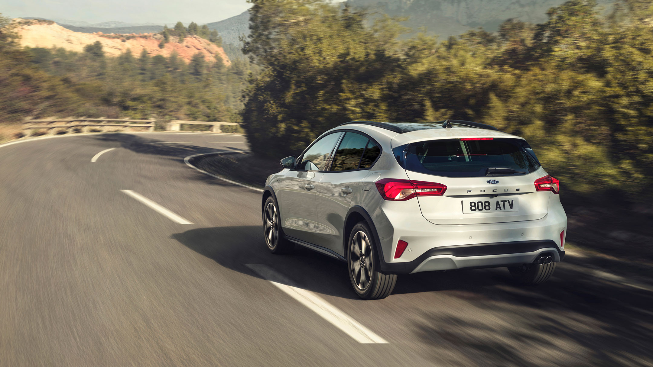 Ford Focus – Limousine & Turnier (Kombi) | Ford DE